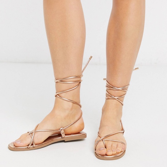 Truffle | Shoes | Truffle Collection Square Toe Tie Leg Flat Sandals ...